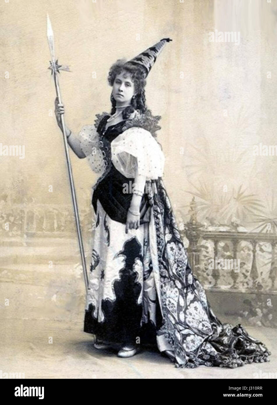 Bluebeard illustration hi-res stock photography and images - Alamy