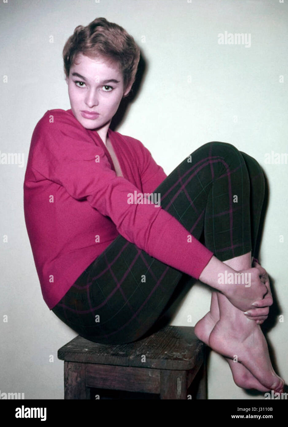 Ursula andress hi-res stock photography and images - Alamy