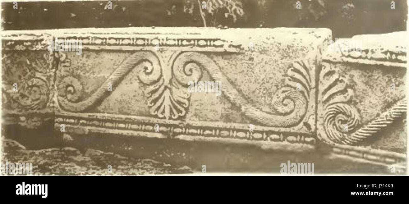 German archaeologist and historian hi-res stock photography and images ...