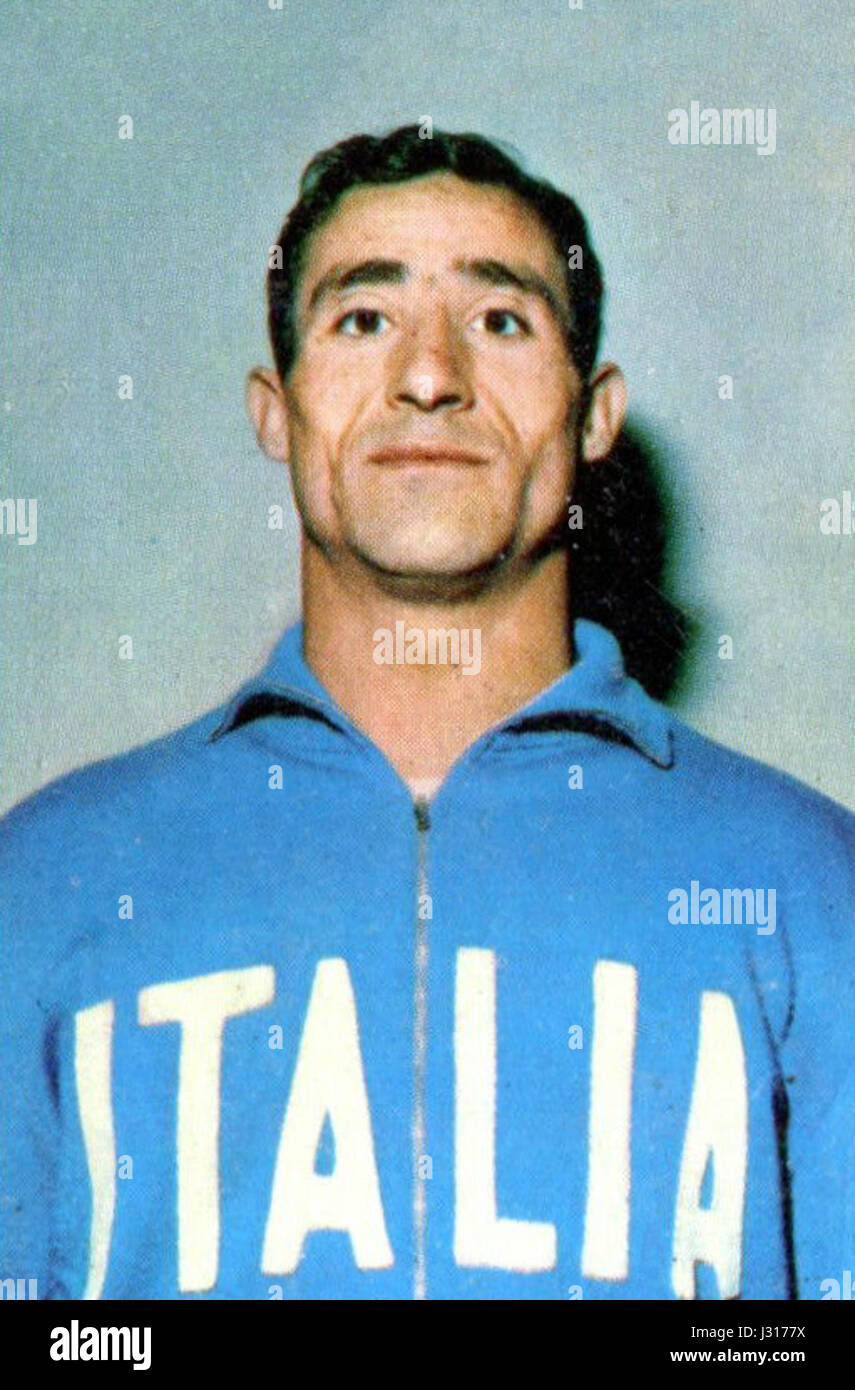 Tanti hi-res stock photography and images - Alamy