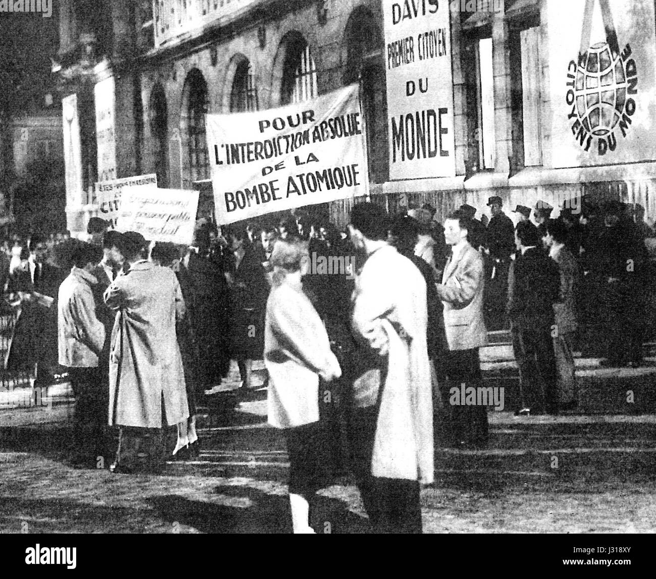 Manif hi-res stock photography and images - Alamy