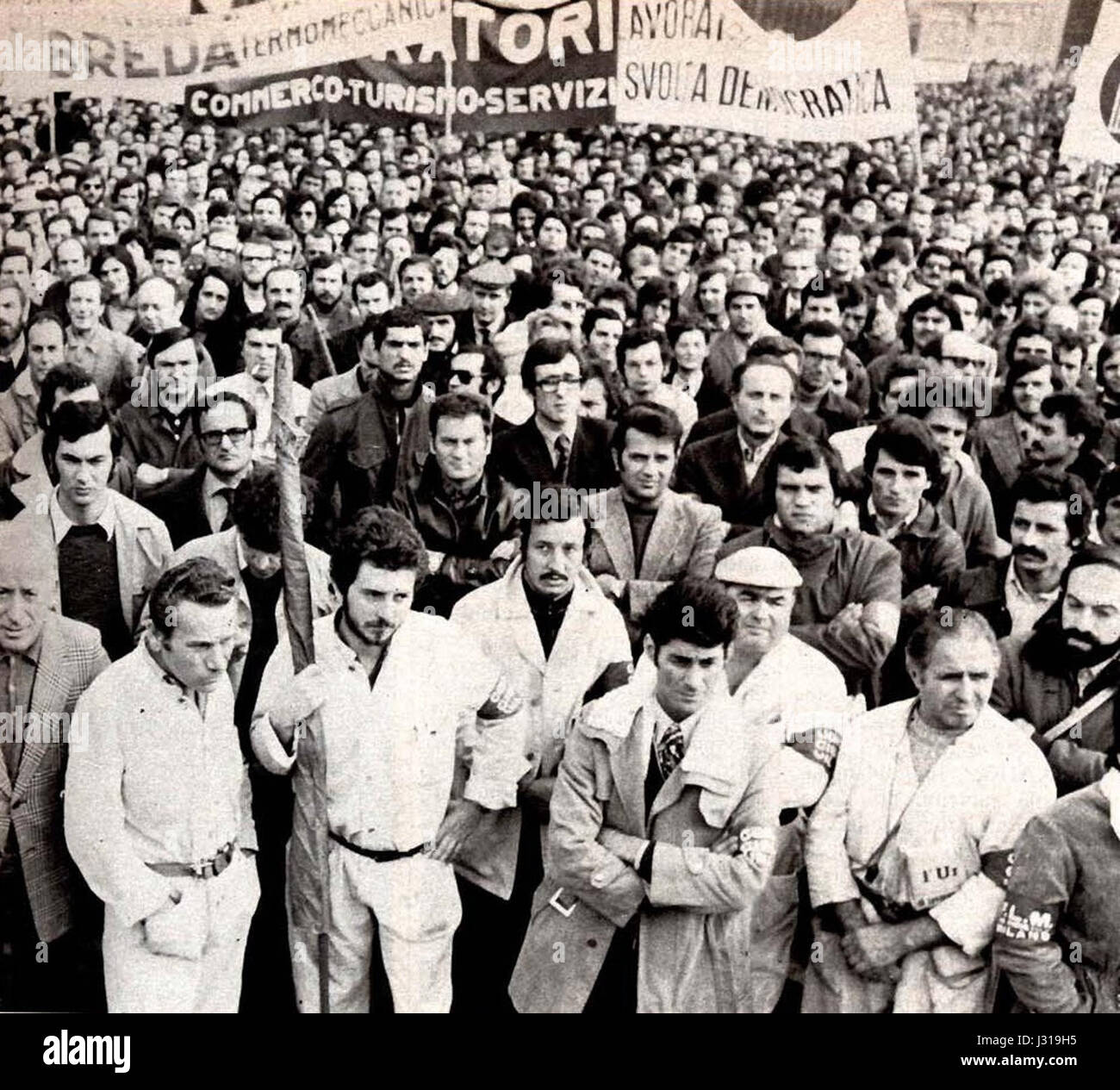 War time workplace hi-res stock photography and images - Alamy