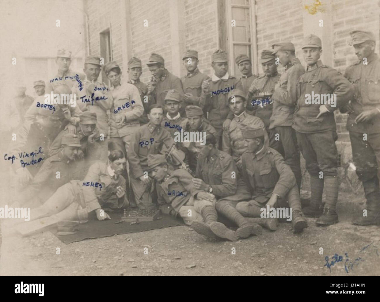 Roman legions hi-res stock photography and images - Alamy