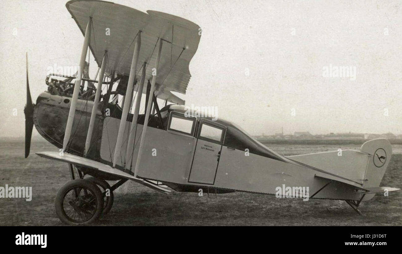 Aeg aircraft hi-res stock photography and images - Alamy