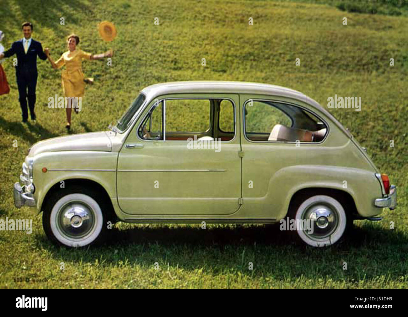 The Fiat 600 D is a compact car produced by the Italian automotive ...