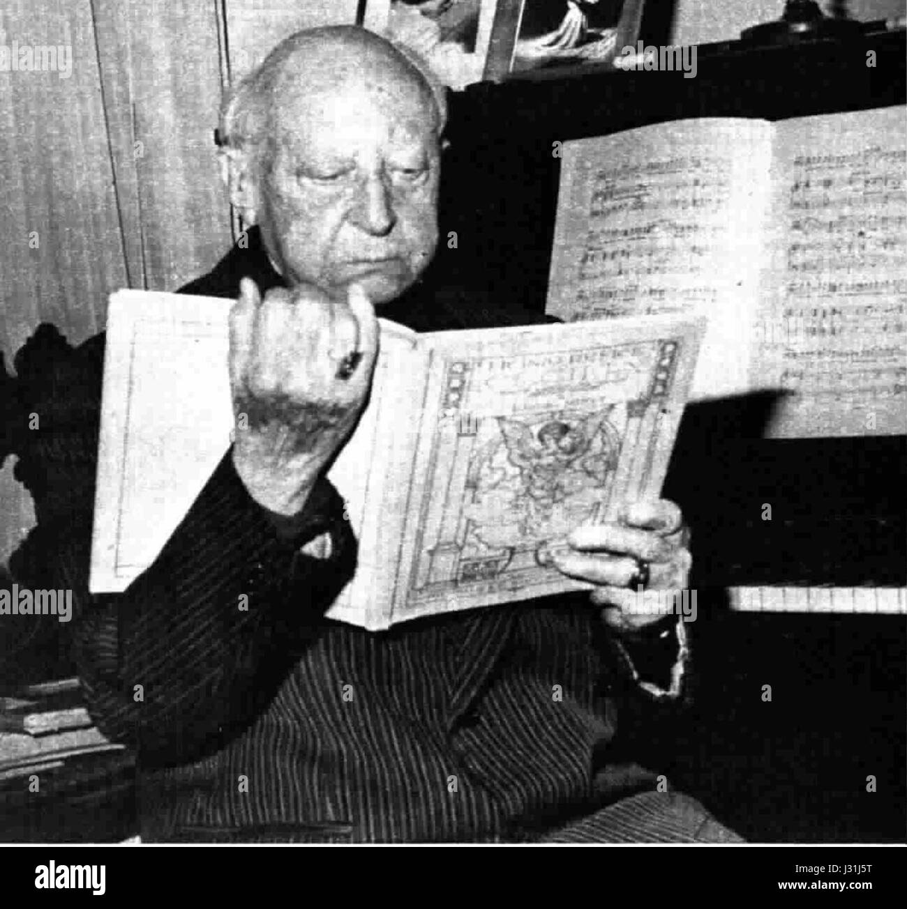 Mucci hi-res stock photography and images - Alamy