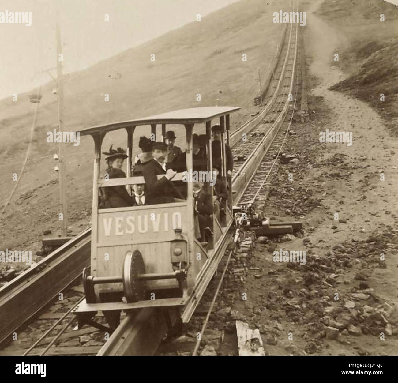 Funicolare vesuvio hi-res stock photography and images - Alamy