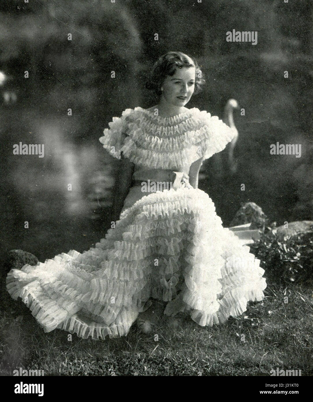 Actress margaret sullavan hi-res stock photography and images - Alamy