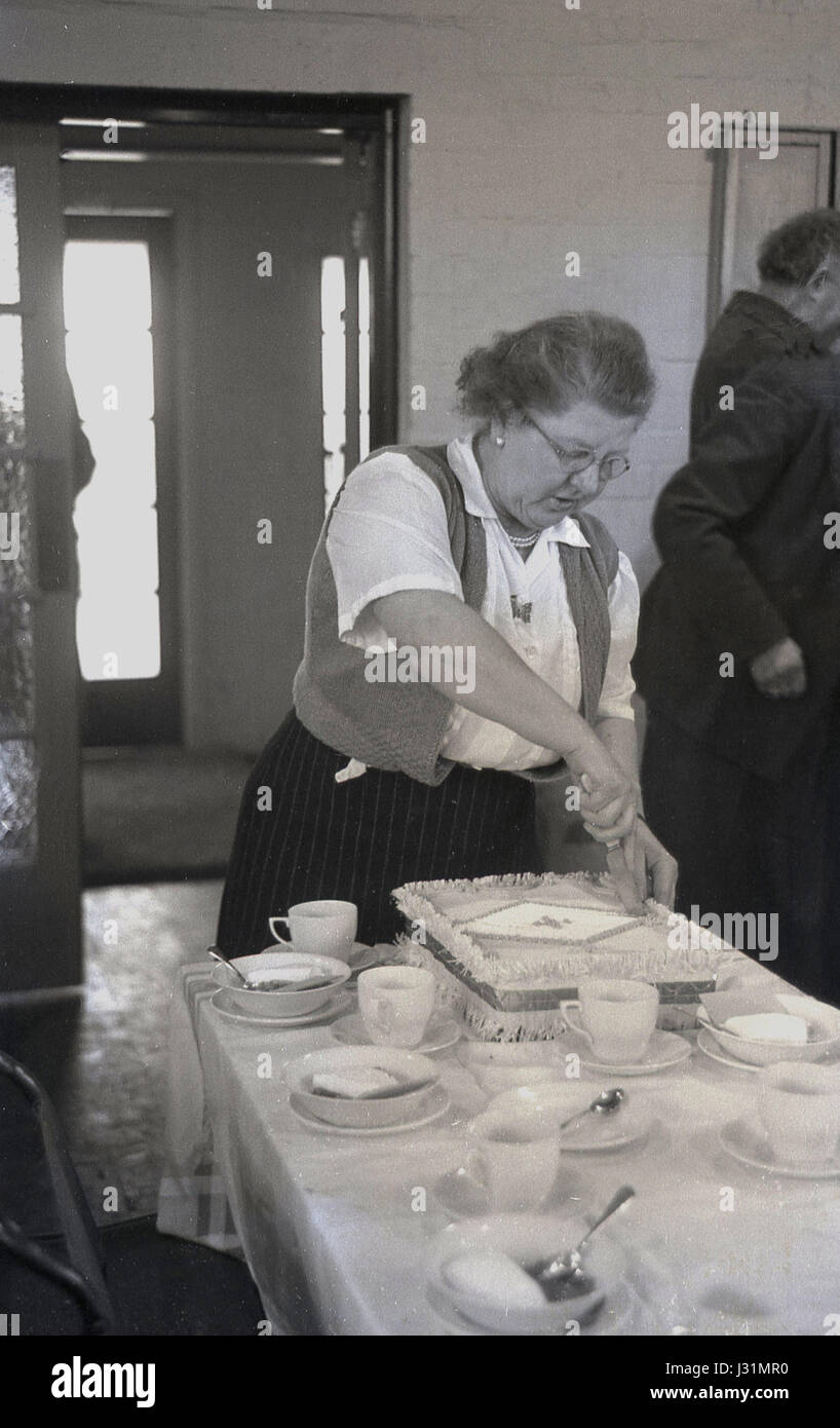 1950s party food hi-res stock photography and images - Alamy