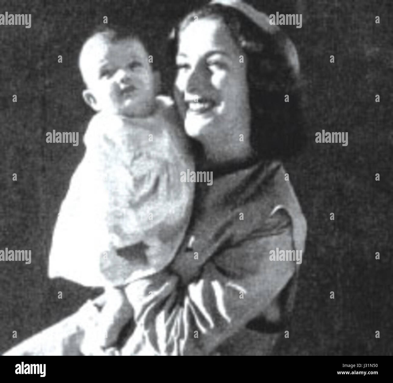 Famiglia italian hi-res stock photography and images - Alamy