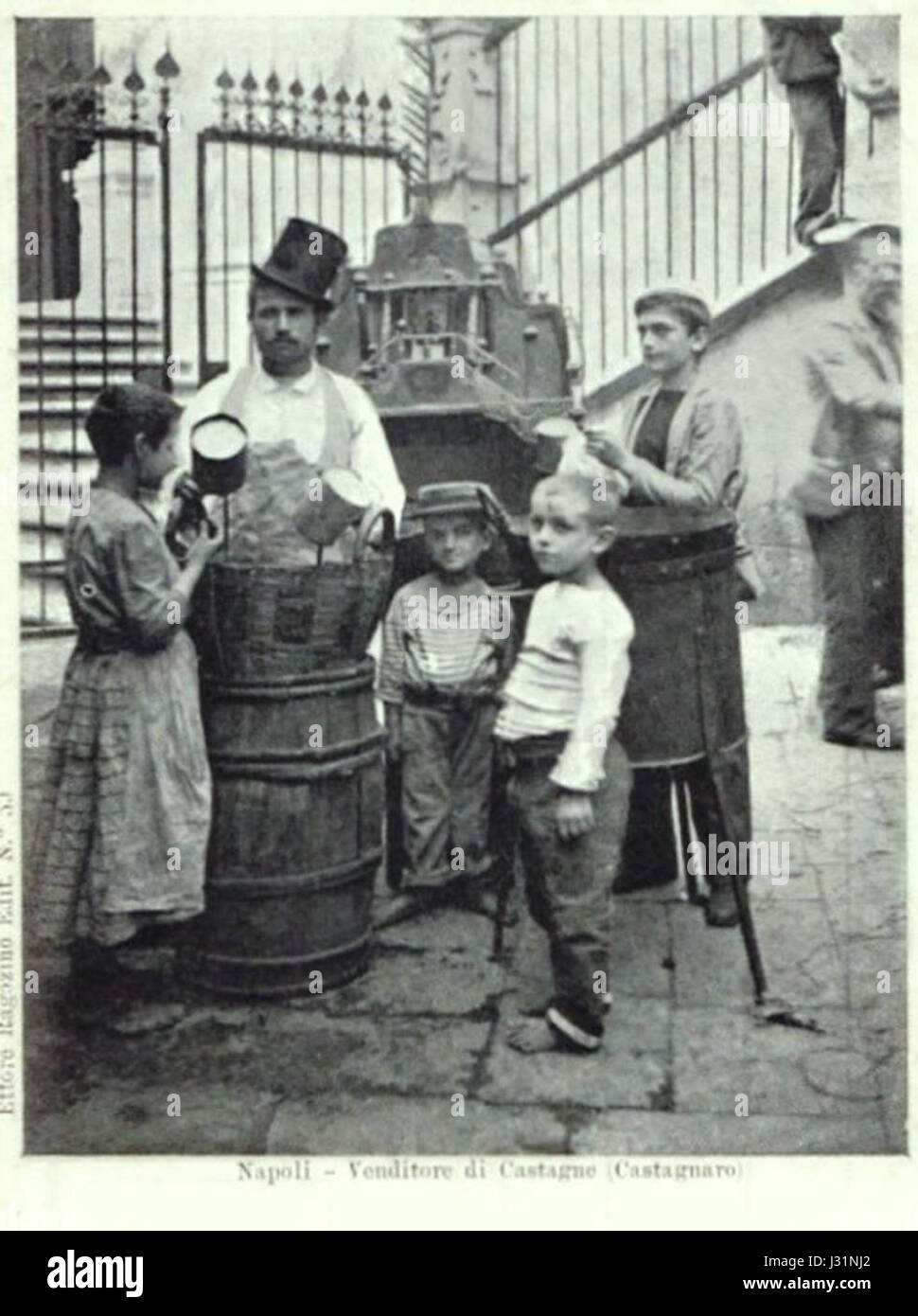 Napoli old map hi-res stock photography and images - Alamy