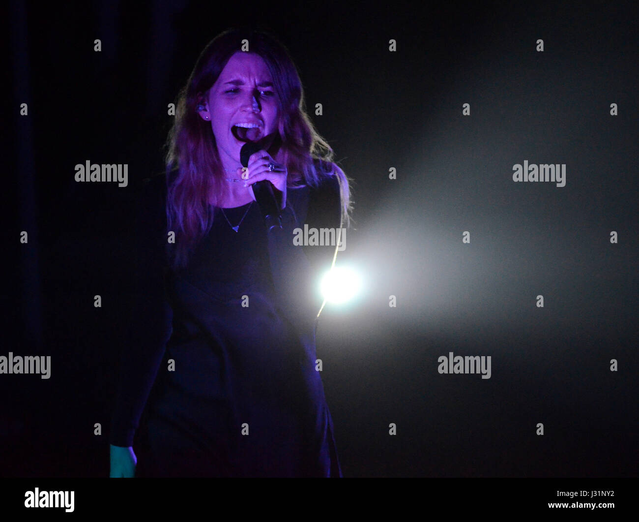 Milwaukee, Wisconsin, USA. 30th Apr, 2017. Lead singer Chelsea Lee of ...