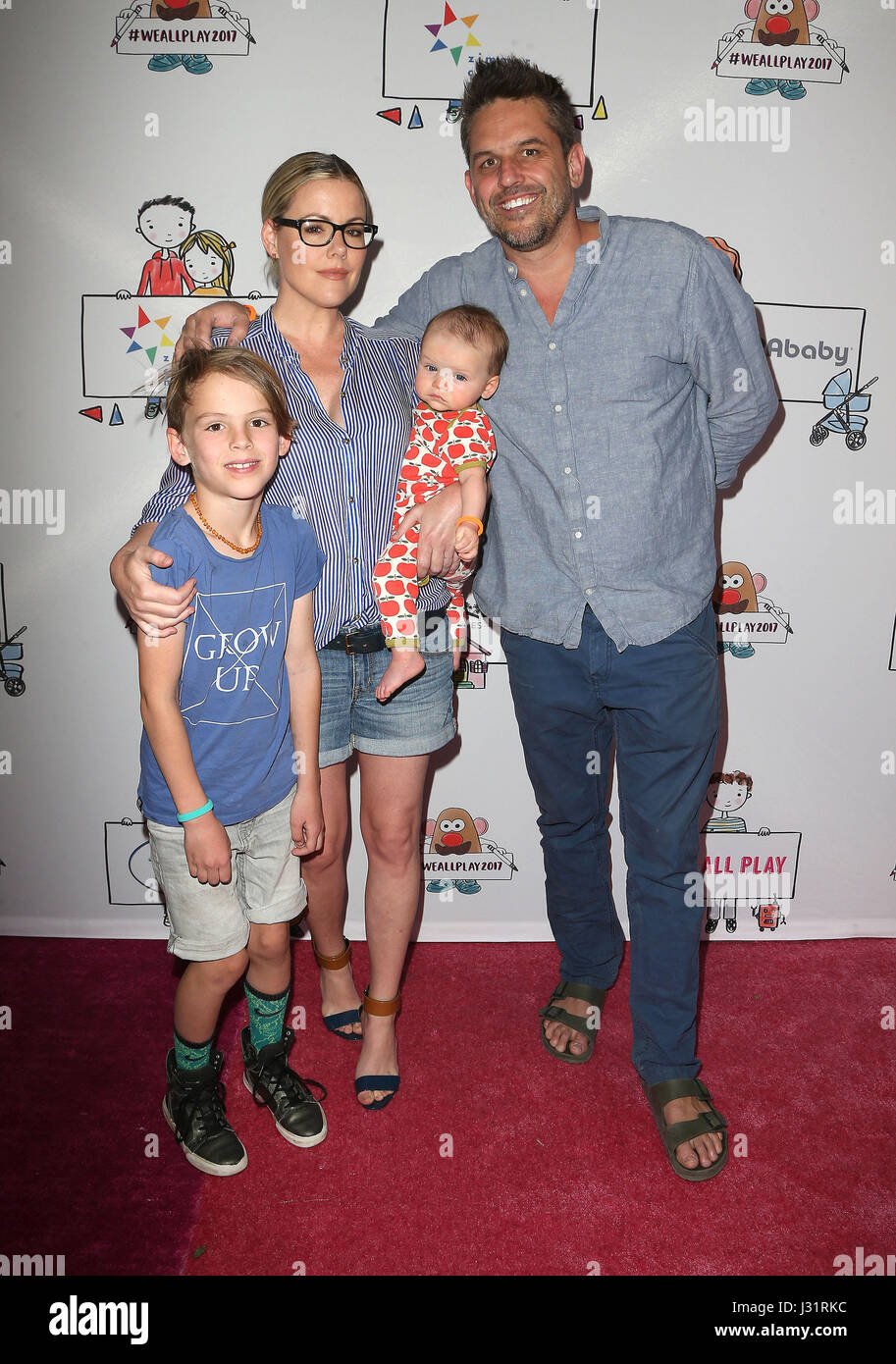 Chris cowles hi-res stock photography and images - Alamy