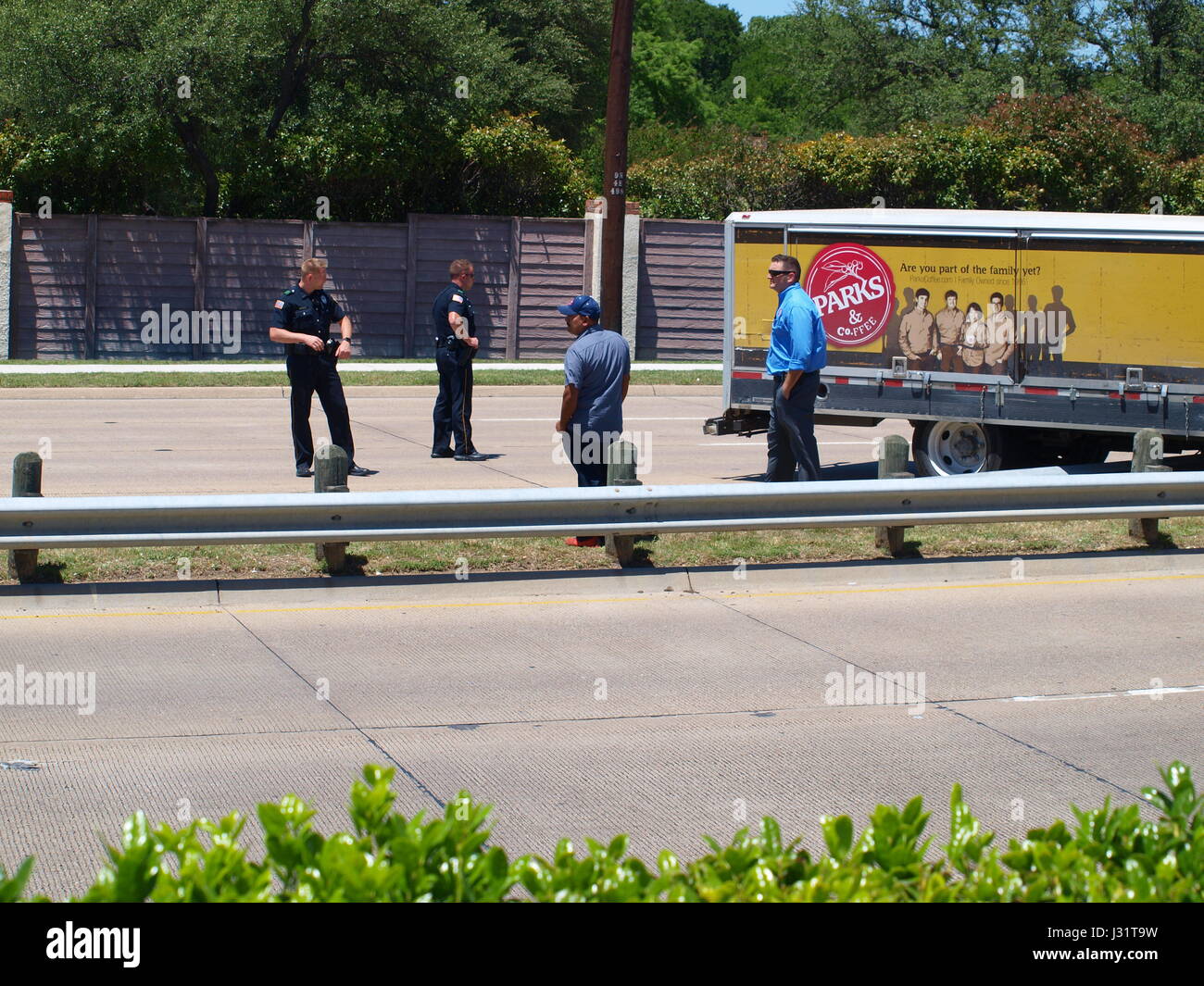 Car turning left intersection hi-res stock photography and images - Alamy