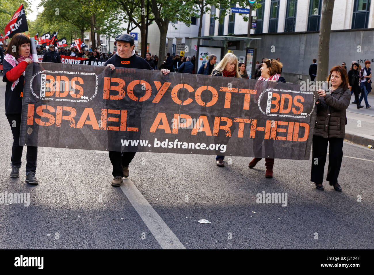 Paris, France. 1st May, 2017. Demonstrators attend the annual May Day ...