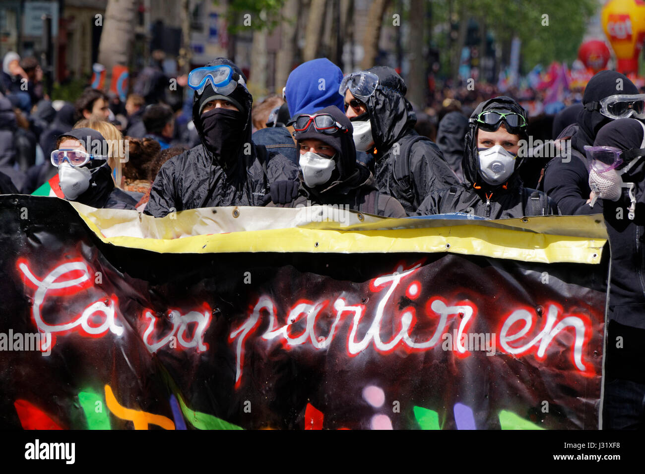 Paris, France. 1st May, 2017. Demonstrators attend the annual May Day ...