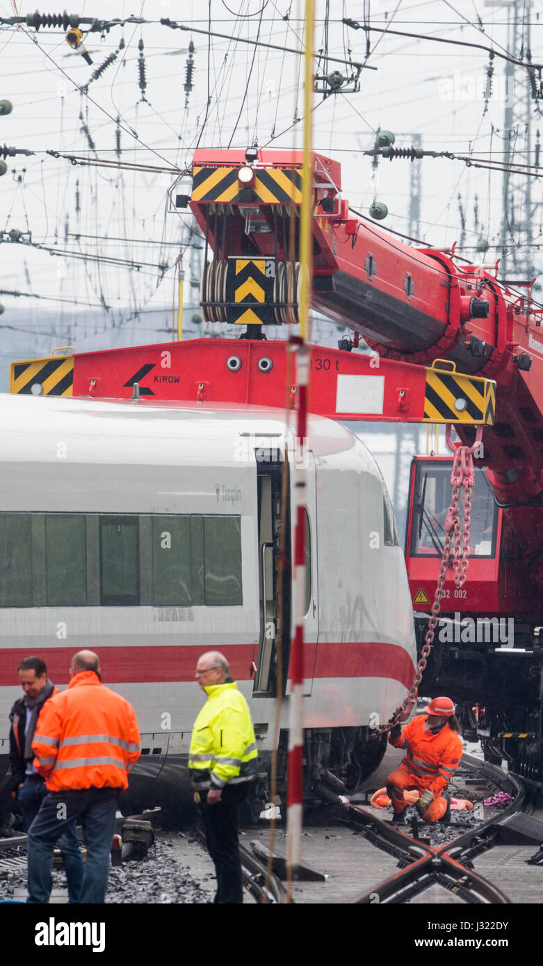 Dortmund, Germany. 2nd May, 2017. A derailed intercity express (ICE ...