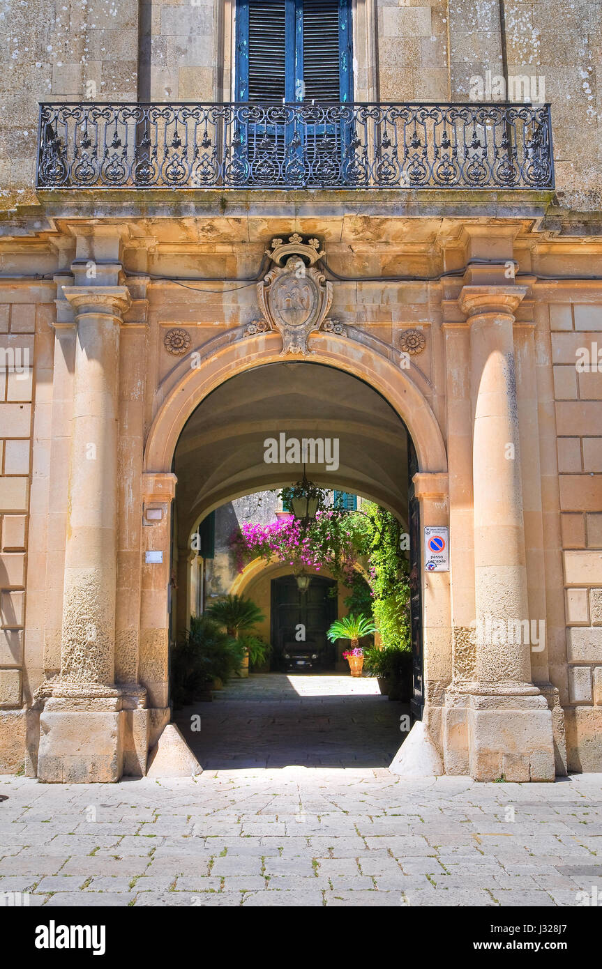 Episcopo palace. Poggiardo. Puglia. Italy Stock Photo - Alamy