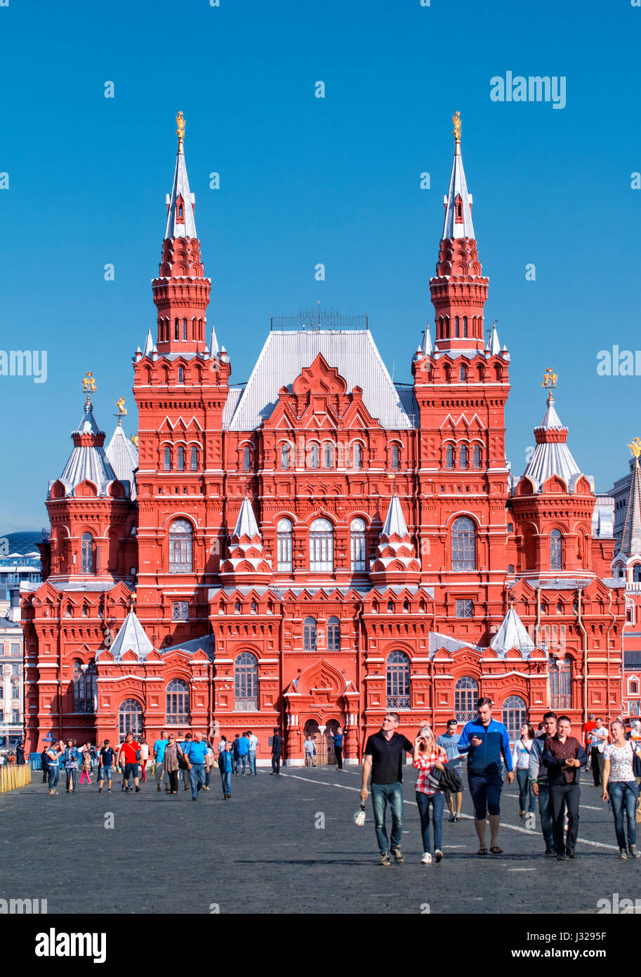 Red square and State Historical Museum Stock Photo - Alamy