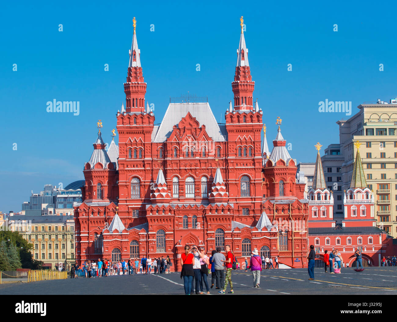 Red square and State Historical Museum Stock Photo - Alamy