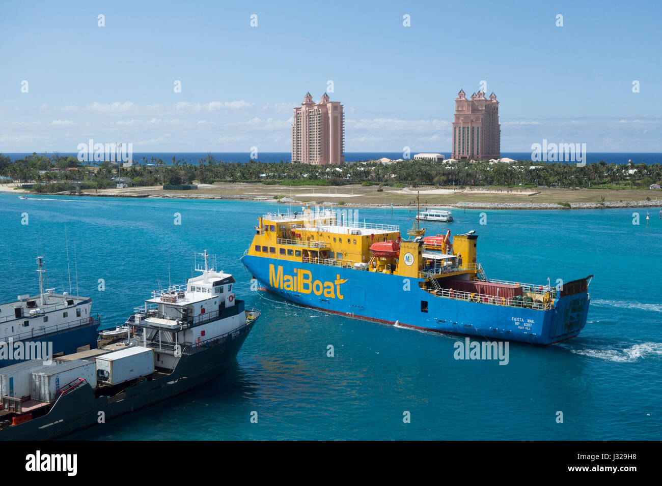 mail boat leaveing harbour Stock Photo - Alamy
