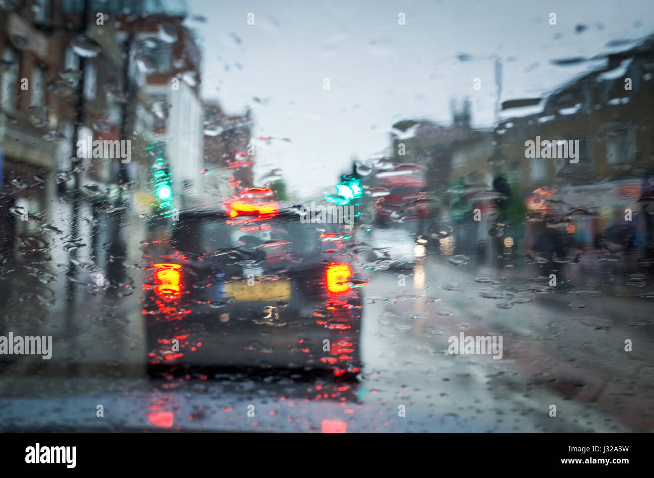 Rainy London Rainy Britain Rainy England - Driving through central ...