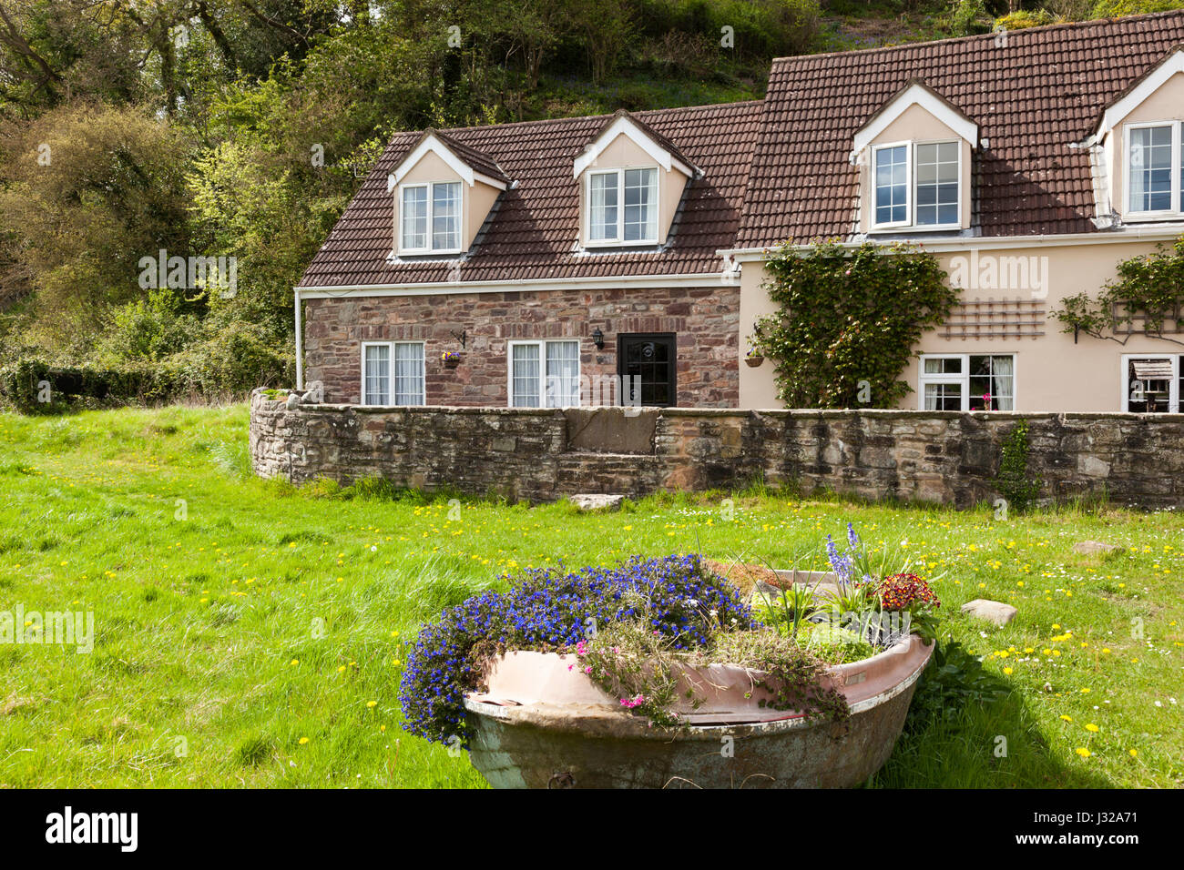 Gatcombe valley hi-res stock photography and images - Alamy