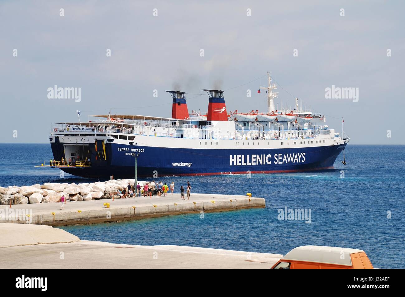 Hellenic Seaways ferry Express Pegasus docking at Patitiri harbour on ...