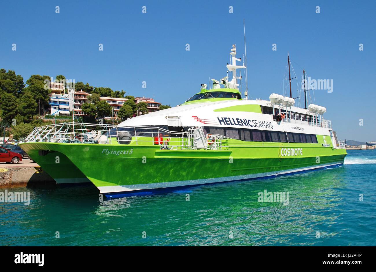Hellenic Seaways catamaran ferry Flying Cat 5, docking at Patitiri ...