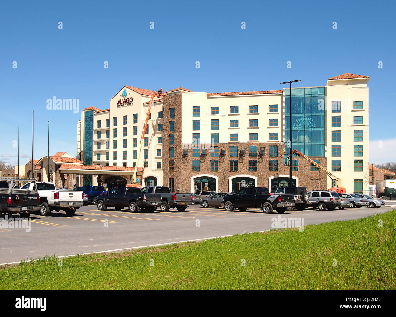 Waterloo, New York, USA. April 26, 2017. View of the newly built del ...