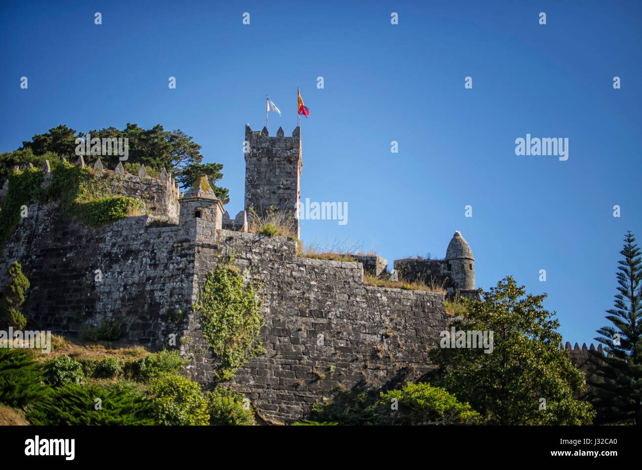 Bayona galicia hi-res stock photography and images - Alamy