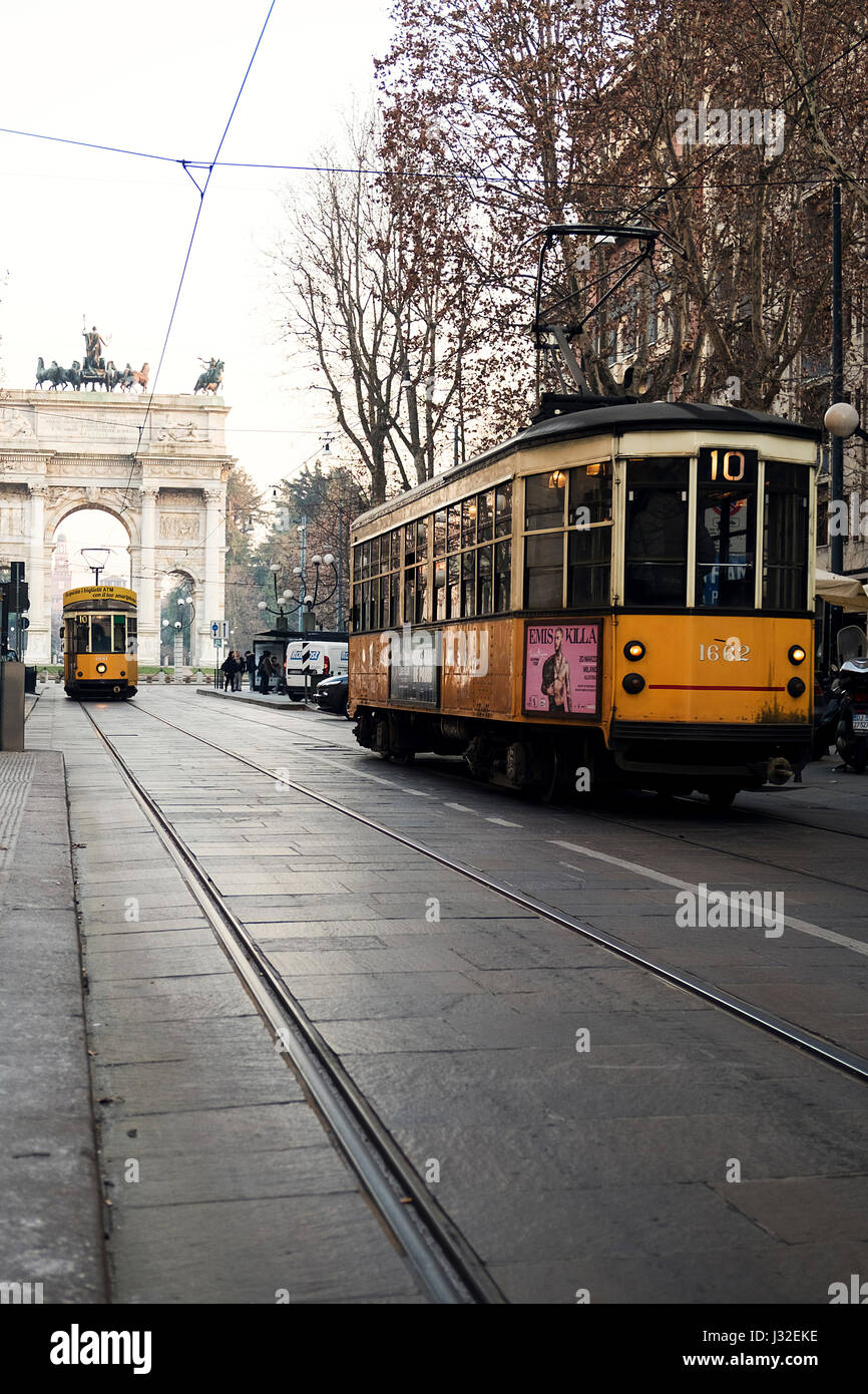 Milano tram hi-res stock photography and images - Alamy