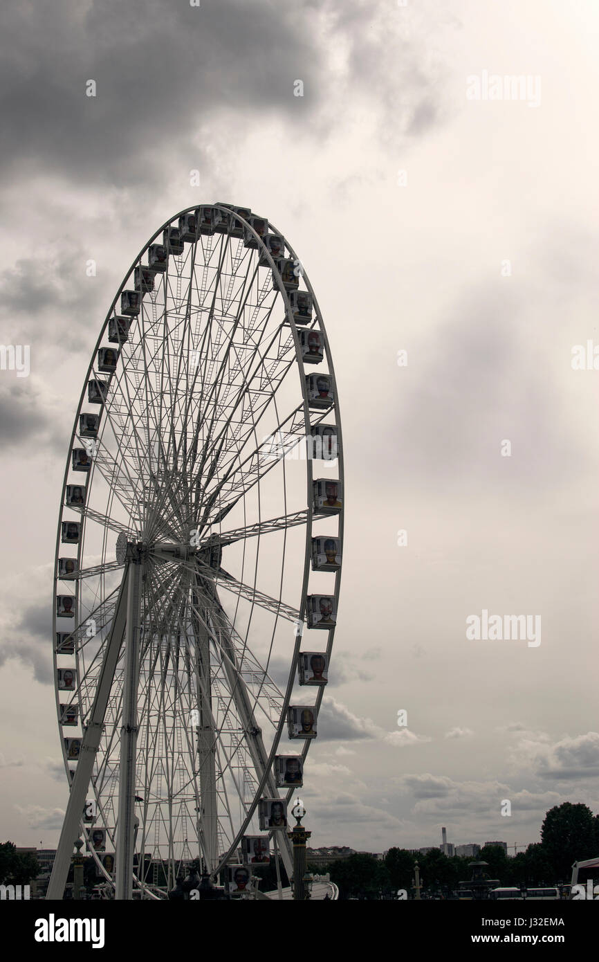 Ferris wheel paris hi-res stock photography and images - Alamy