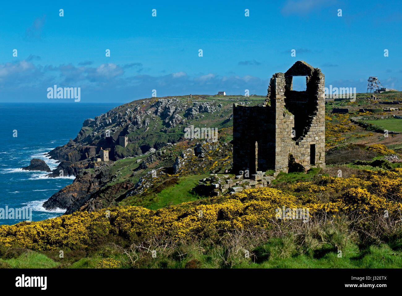 Cornwall Mining Historical Stock Photos & Cornwall Mining Historical ...