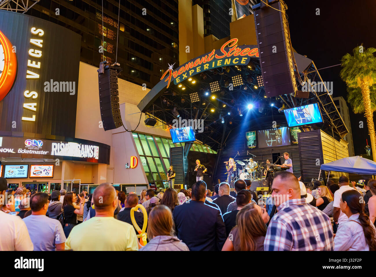 Night performance on 3rd street stage, Fremont Street, downtown Las ...