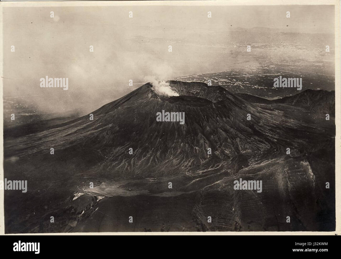Vesuvio nel 1932 Stock Photo - Alamy
