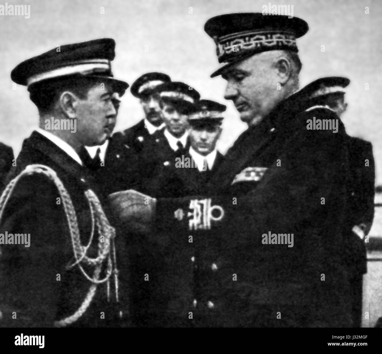 Italian military officer uniform Black and White Stock Photos & Images ...