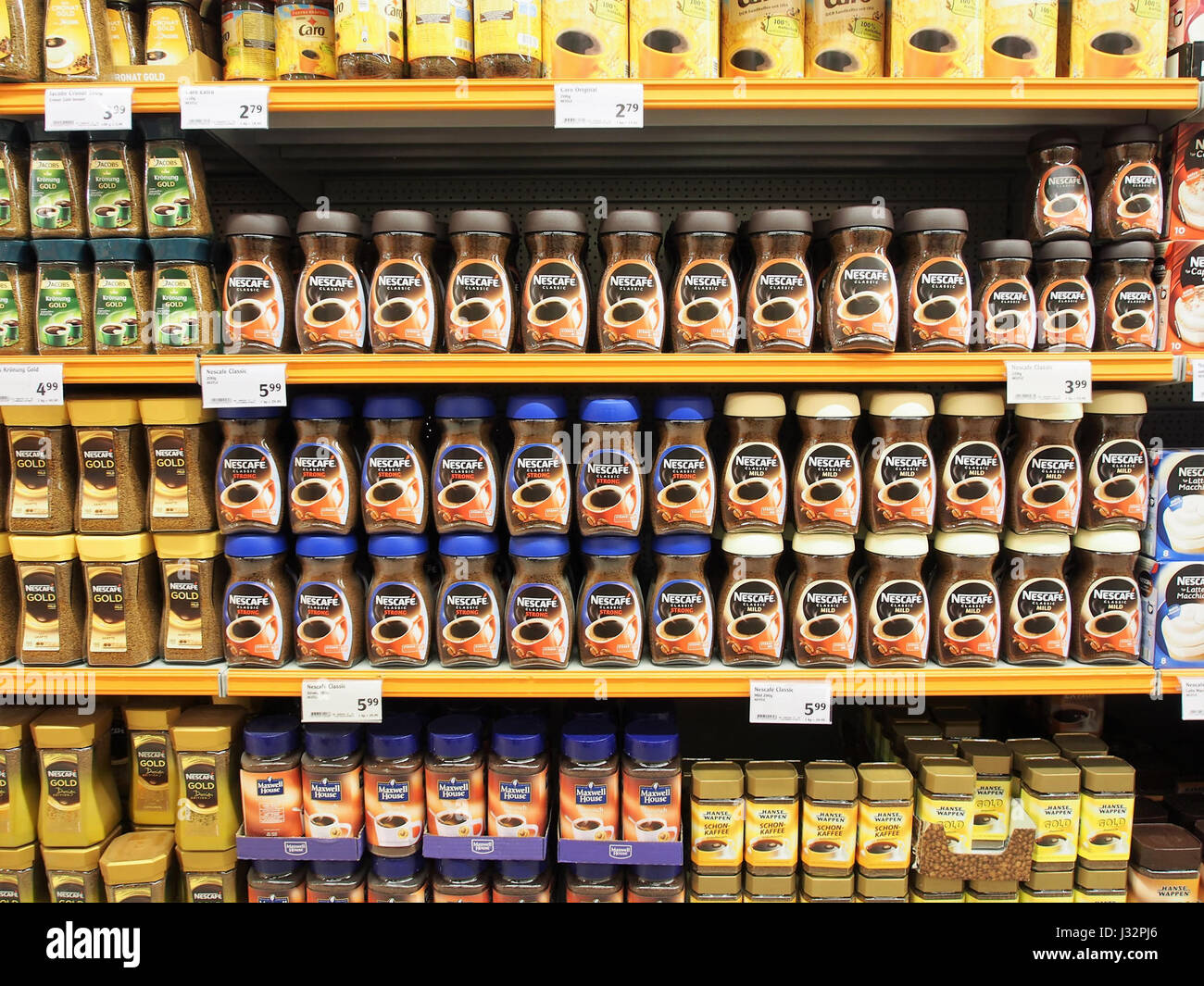 Instant coffee history hi-res stock photography and images - Alamy