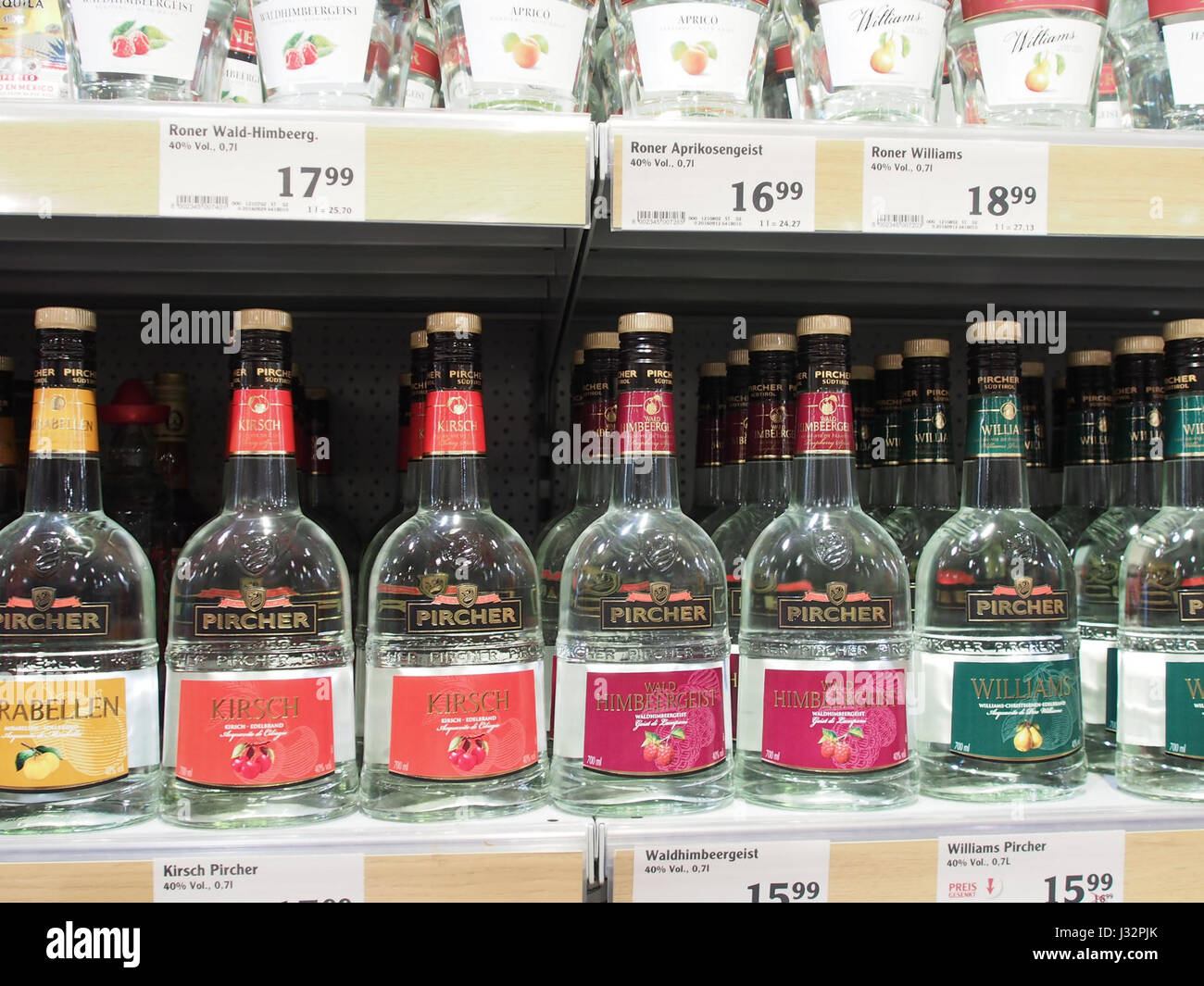 An image showing a selection of alcoholic beverages at the Globus ...