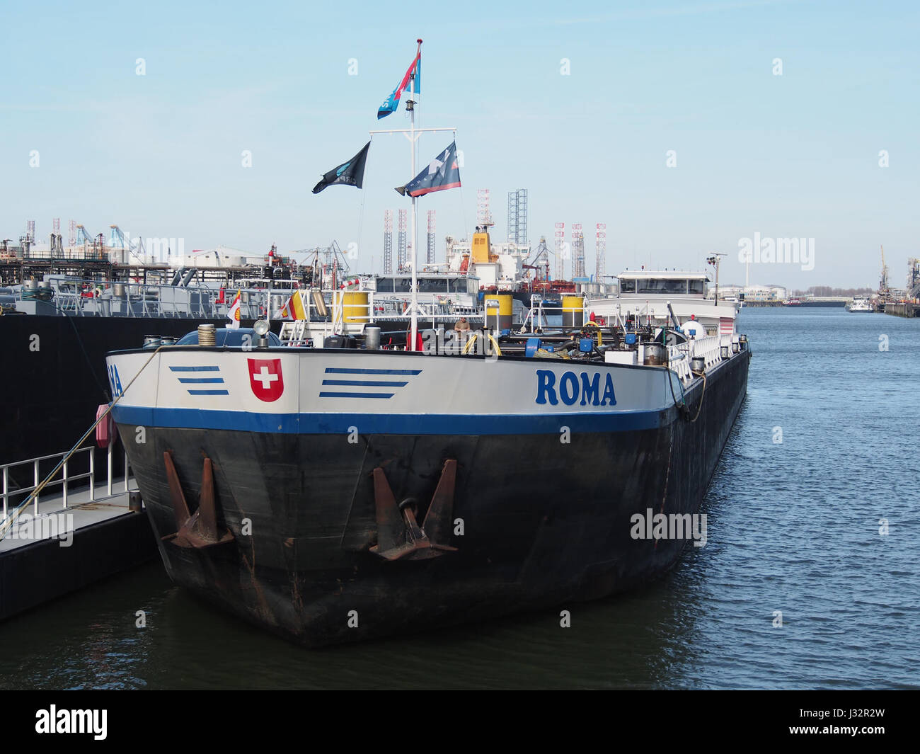 The 'Roma' is a ship built in 1987 with IMO number 07001747. The ...