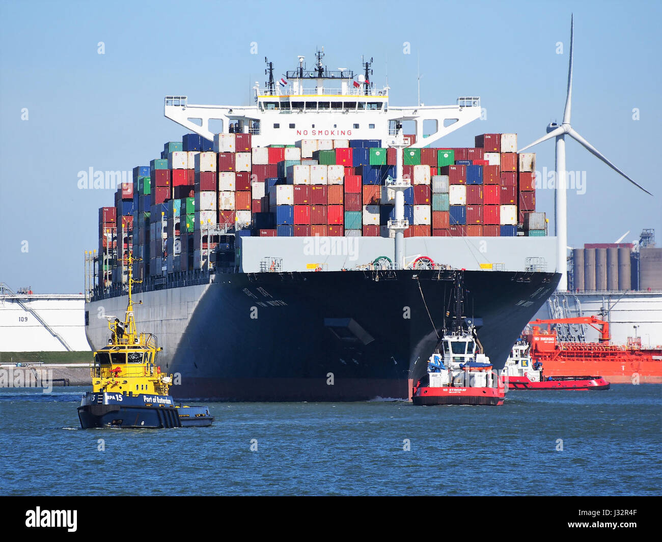 This image shows the container ship *YM Width*, built in 2016 (IMO ...