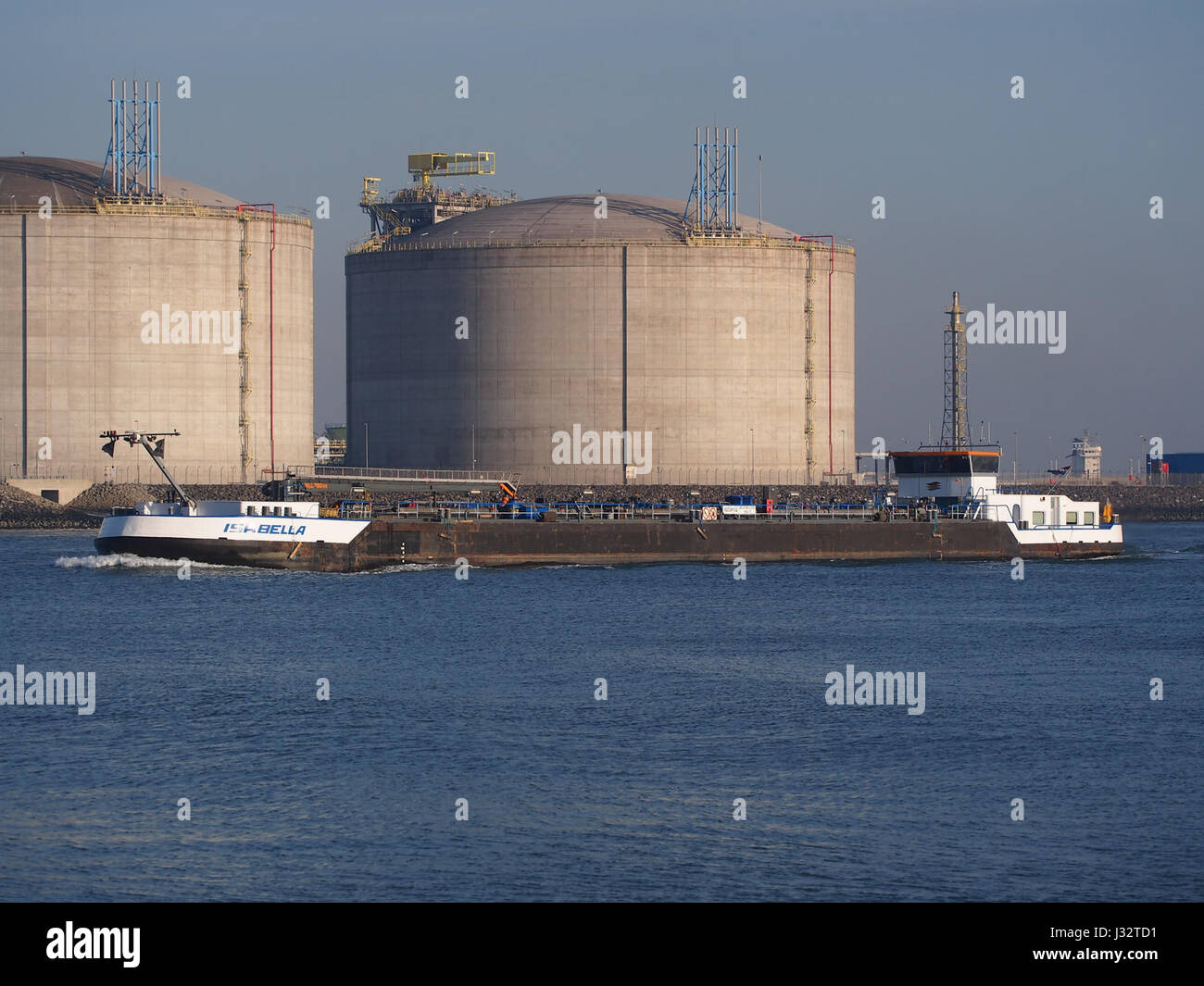 Isabella (ship, 2008), ENI 02330132, Port of Rotterdam Stock Photo - Alamy