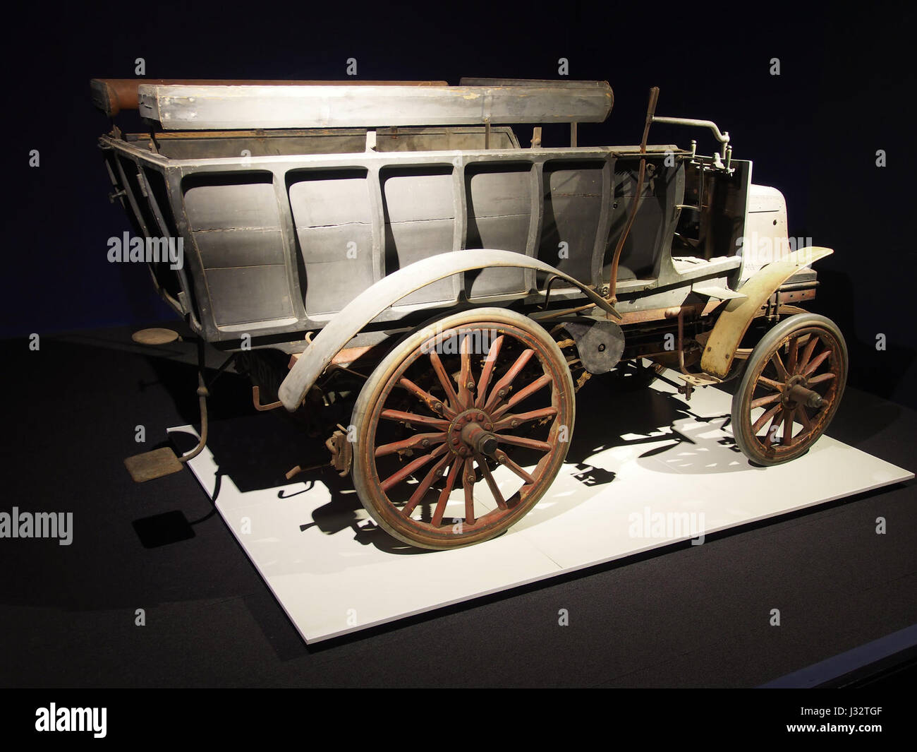 1897 daimler hi-res stock photography and images - Alamy