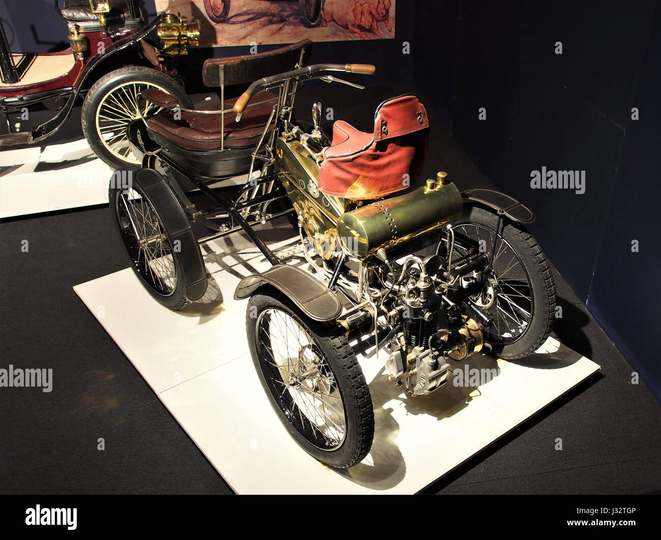The 1900 Dyon-Bouton Quadricycle is an early motor vehicle from the ...