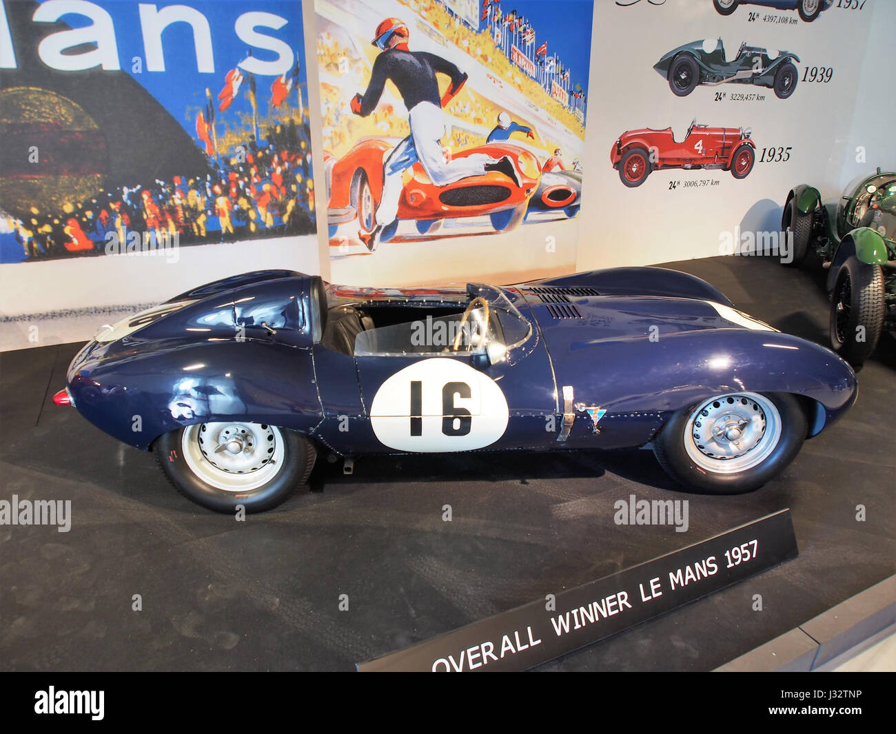1956 JAGUAR D-TYPE XKD 606,1957 LE MANS WINNER photo 2 Stock Photo - Alamy