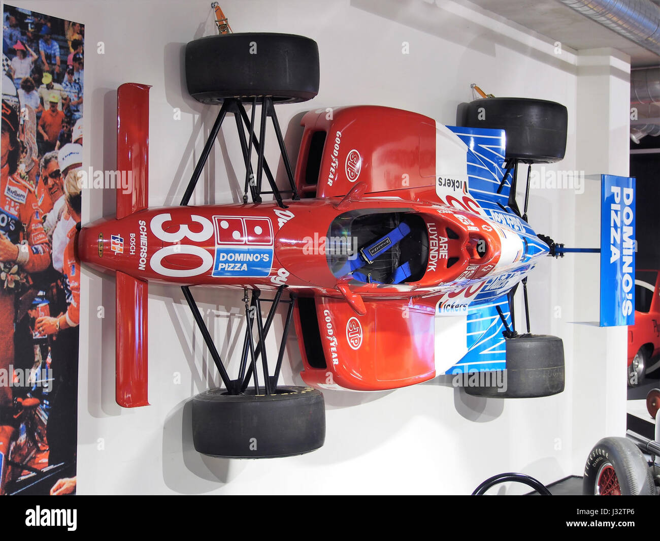 An image of the 1990 Lola-Chevrolet T90-00, a race car powered by a V8 ...