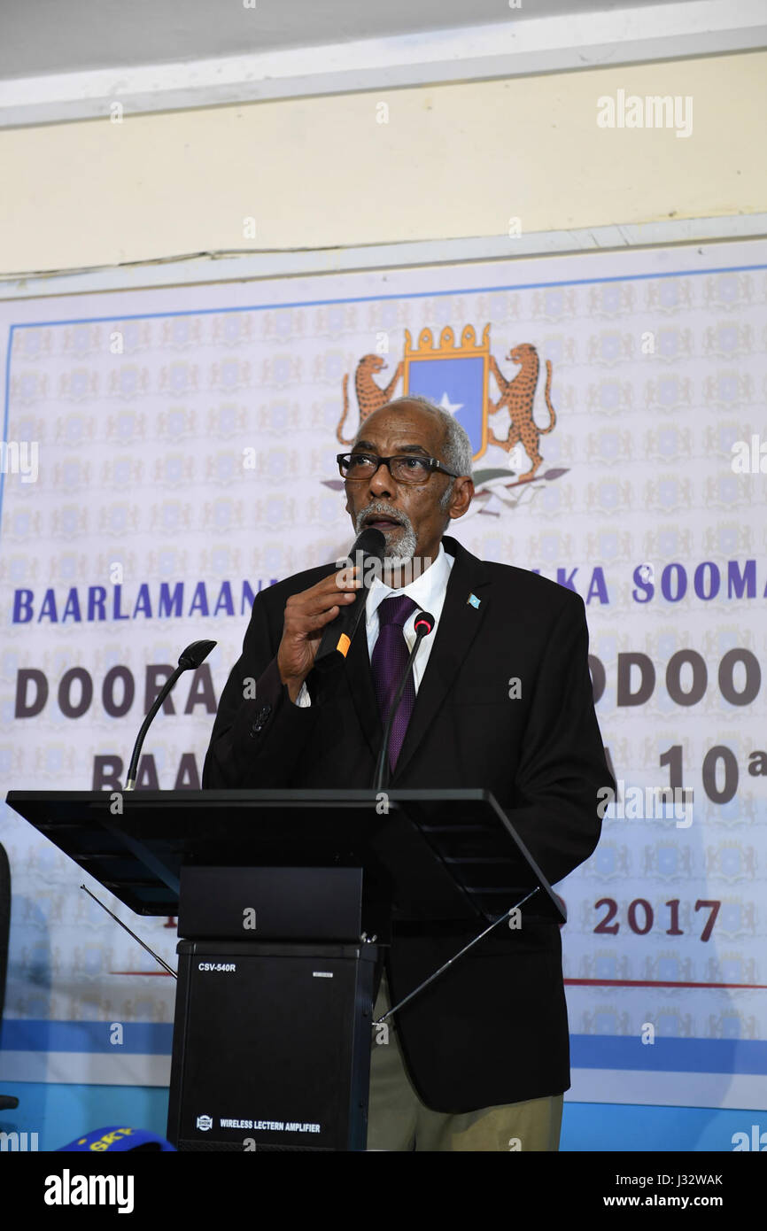 Mohamed Sheikh Osman Jawari, addresses House of the People and ...