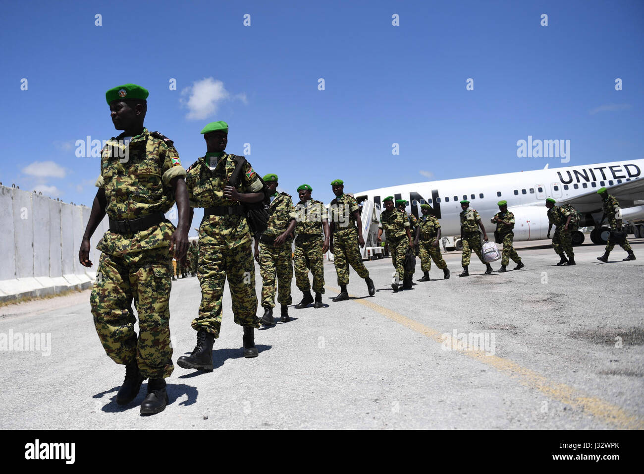 Burundian peacekeeping troops arrive in Somalia as part of the African ...
