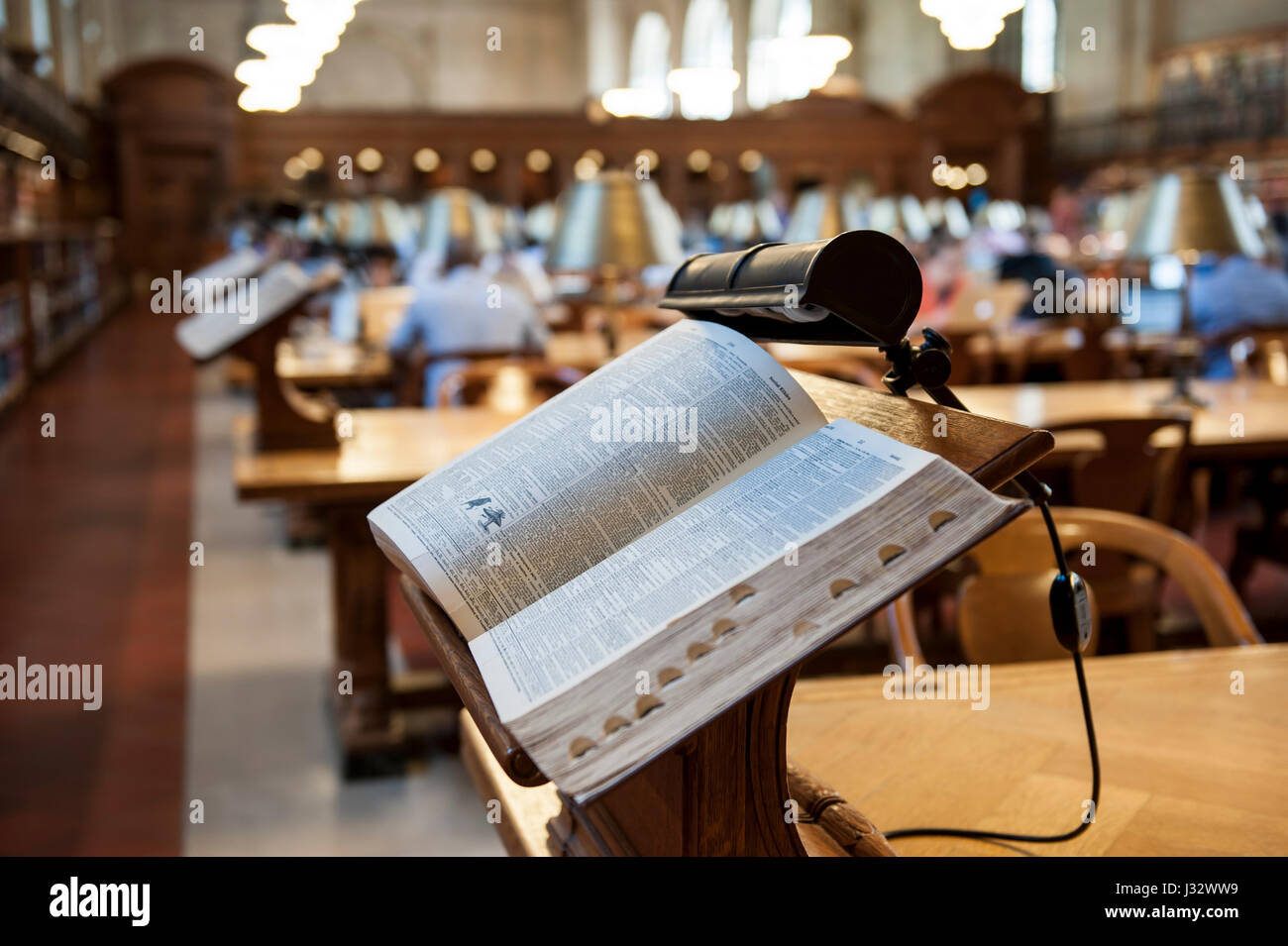 Big library hi-res stock photography and images - Alamy