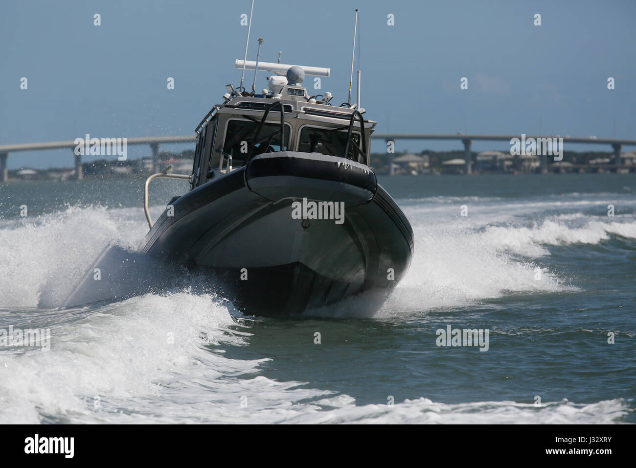 Cbp boat hi-res stock photography and images - Alamy